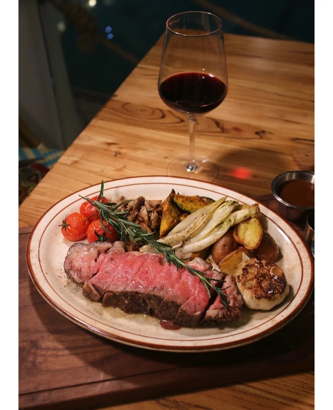 上海BISTRO LENBACH兰巴赫(静安店)攻略,BISTRO LENBACH兰巴赫(静安店)特色菜推荐/菜单/人均消费/电话/地址/菜系 ...