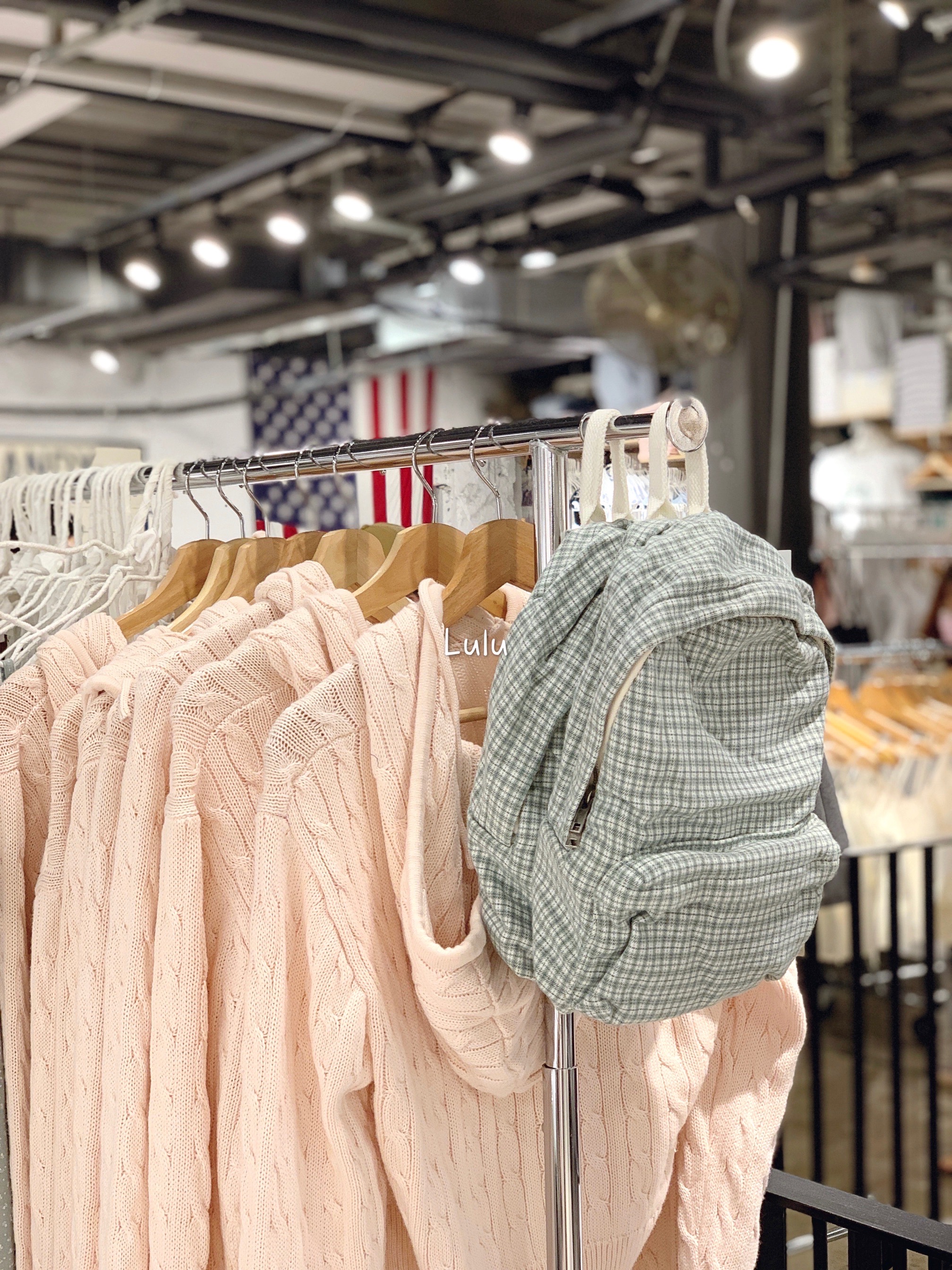 上海Brandy Melville购物攻略,Brandy Melville物中心/地址/电话/营业时间【携程攻略】