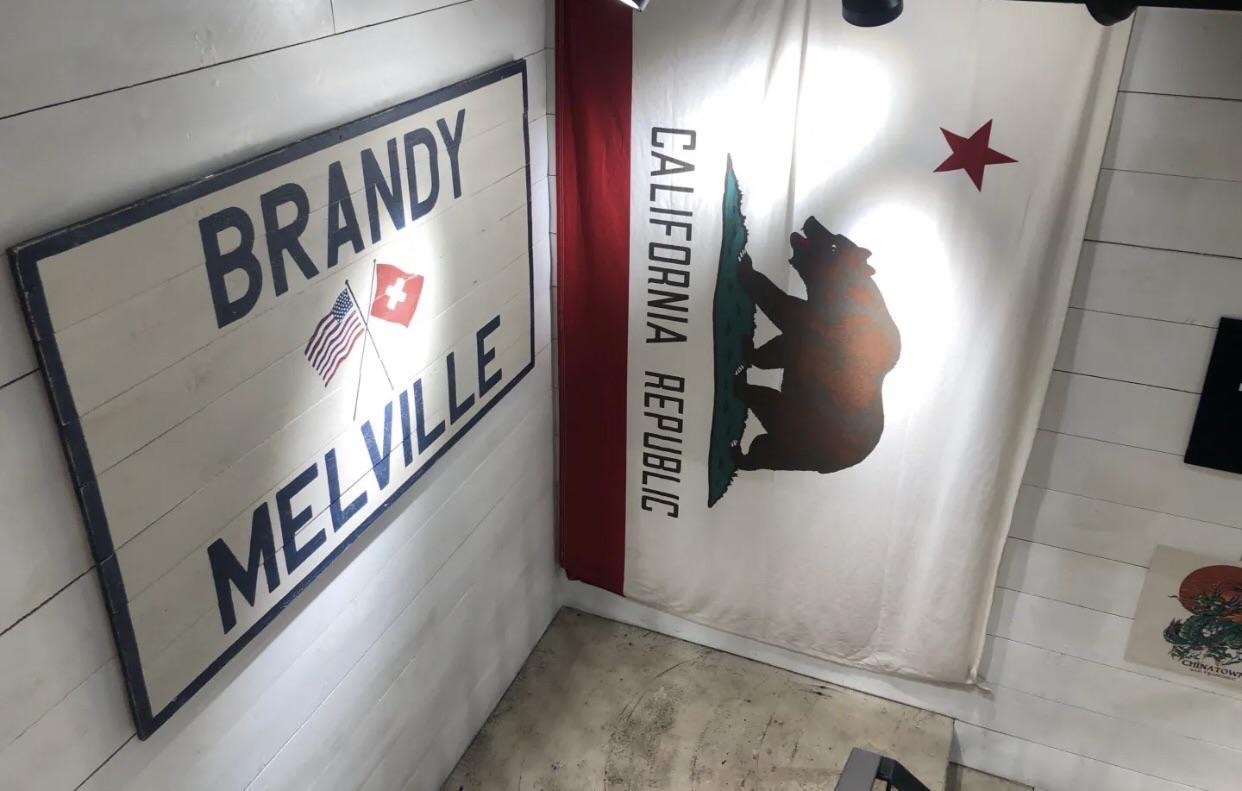 上海Brandy Melville购物攻略,Brandy Melville物中心/地址/电话/营业时间【携程攻略】