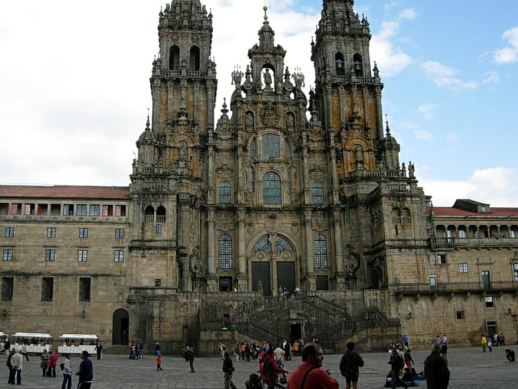 圣地亚哥德孔波斯特拉使徒大教堂攻略,圣地亚哥德孔波斯特拉使徒大教堂门票/游玩攻略/地址/图片/门票价格【携程攻略】