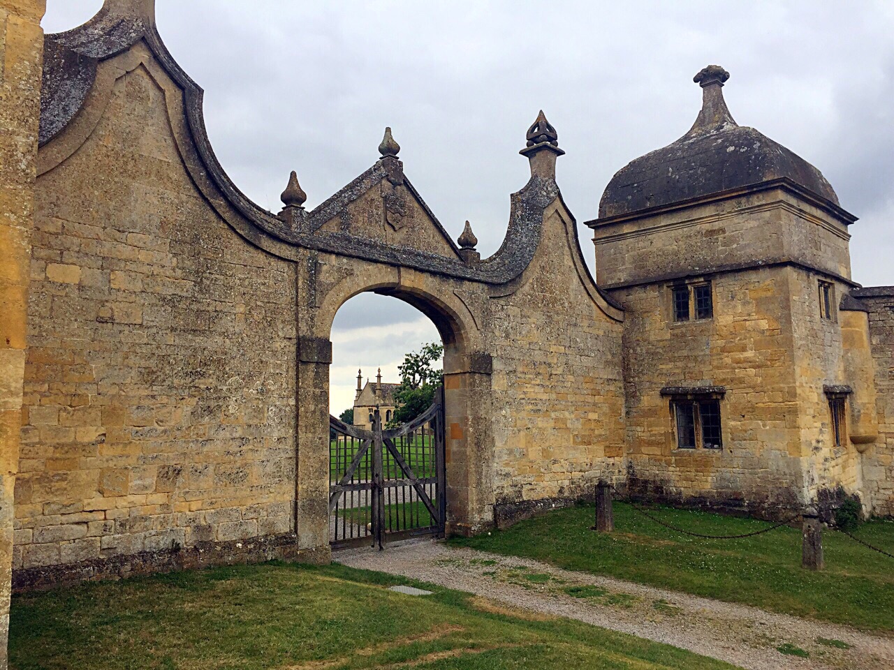 2022Chipping Campden Market Hall游玩攻略,高街中段有一个建筑非常引人...【去哪儿攻略】
