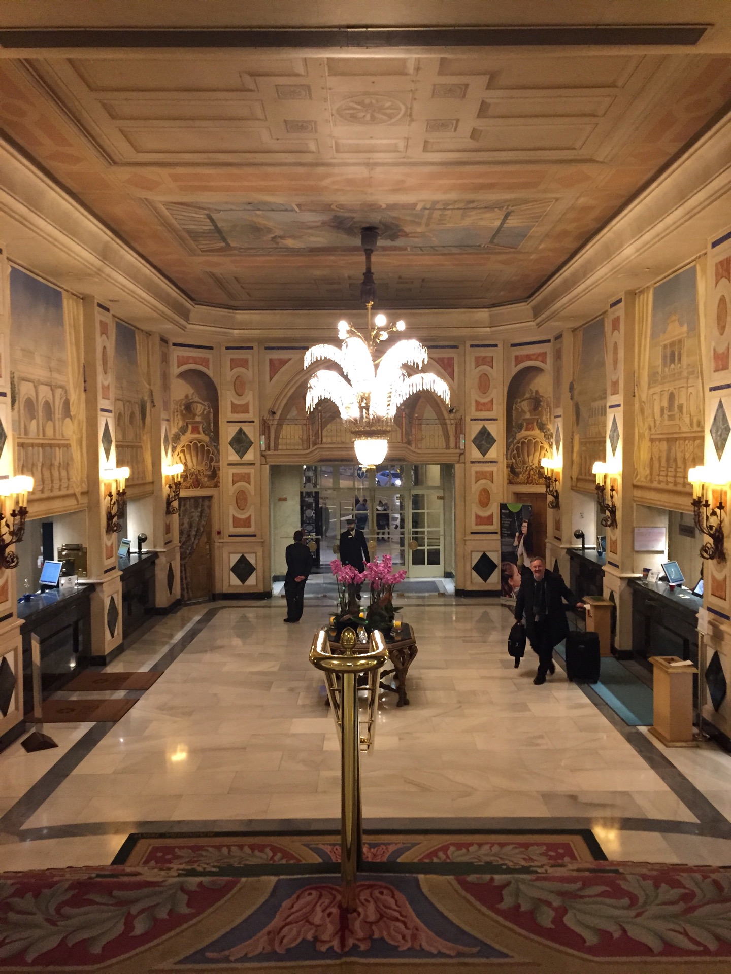 2024Westin Palace Hotel美食餐厅,Very nice hotel great locat...【去哪儿攻略】