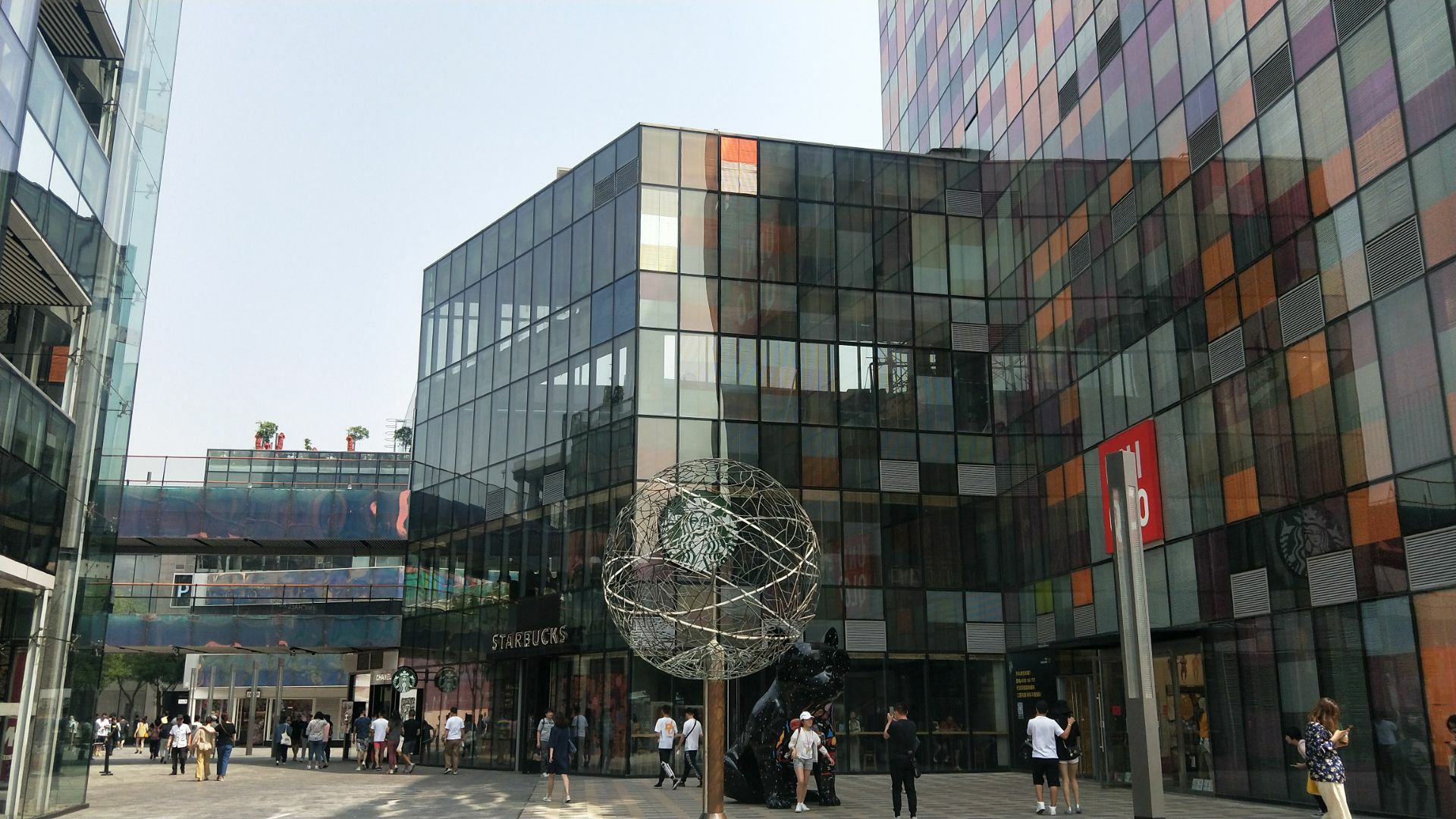 北京三里屯太古里购物攻略,三里屯太古里物中心/地址/电话/营业时间【携程攻略】