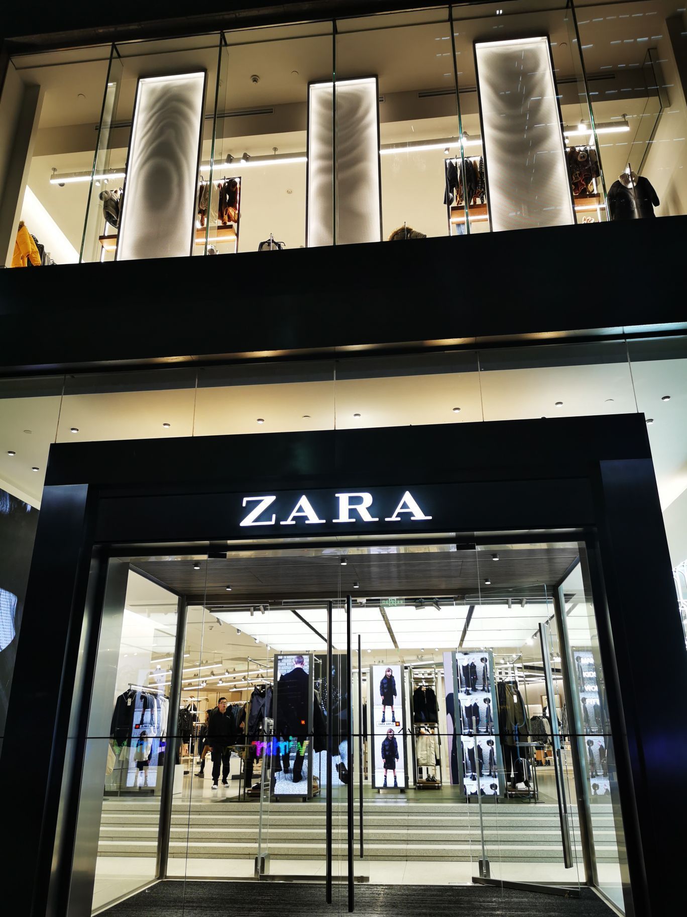 上海ZARA(时代广场店)怎么样/如何去,ZARA(时代广场店)购物好不好_点评_评价【携程攻略】
