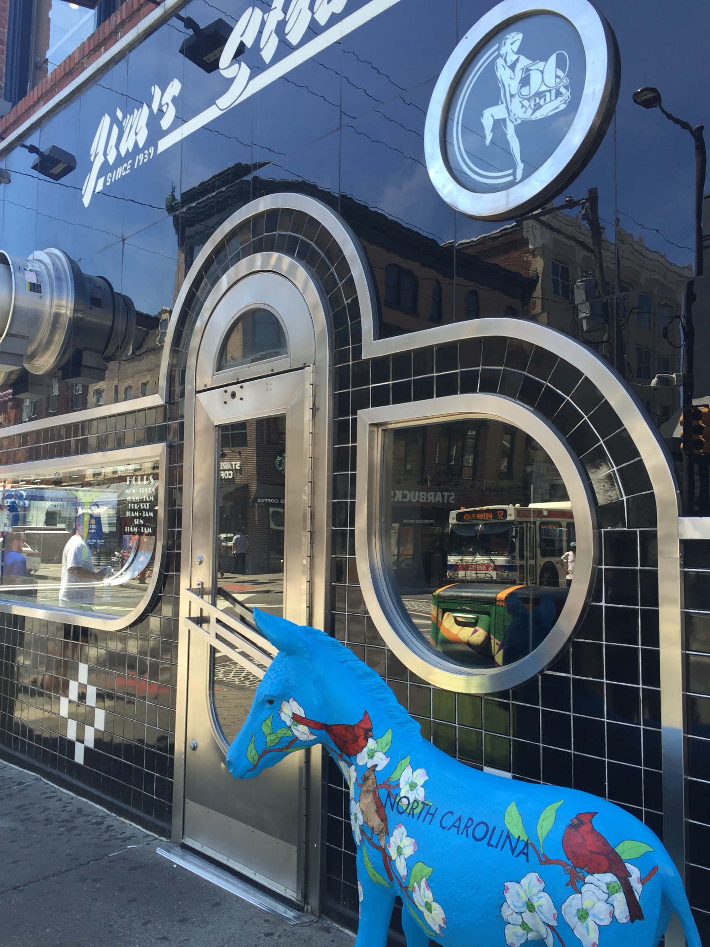 2024Jim's Steaks South St.美食餐厅,Yummy cheesesteaks. Bring ...【去哪儿攻略】