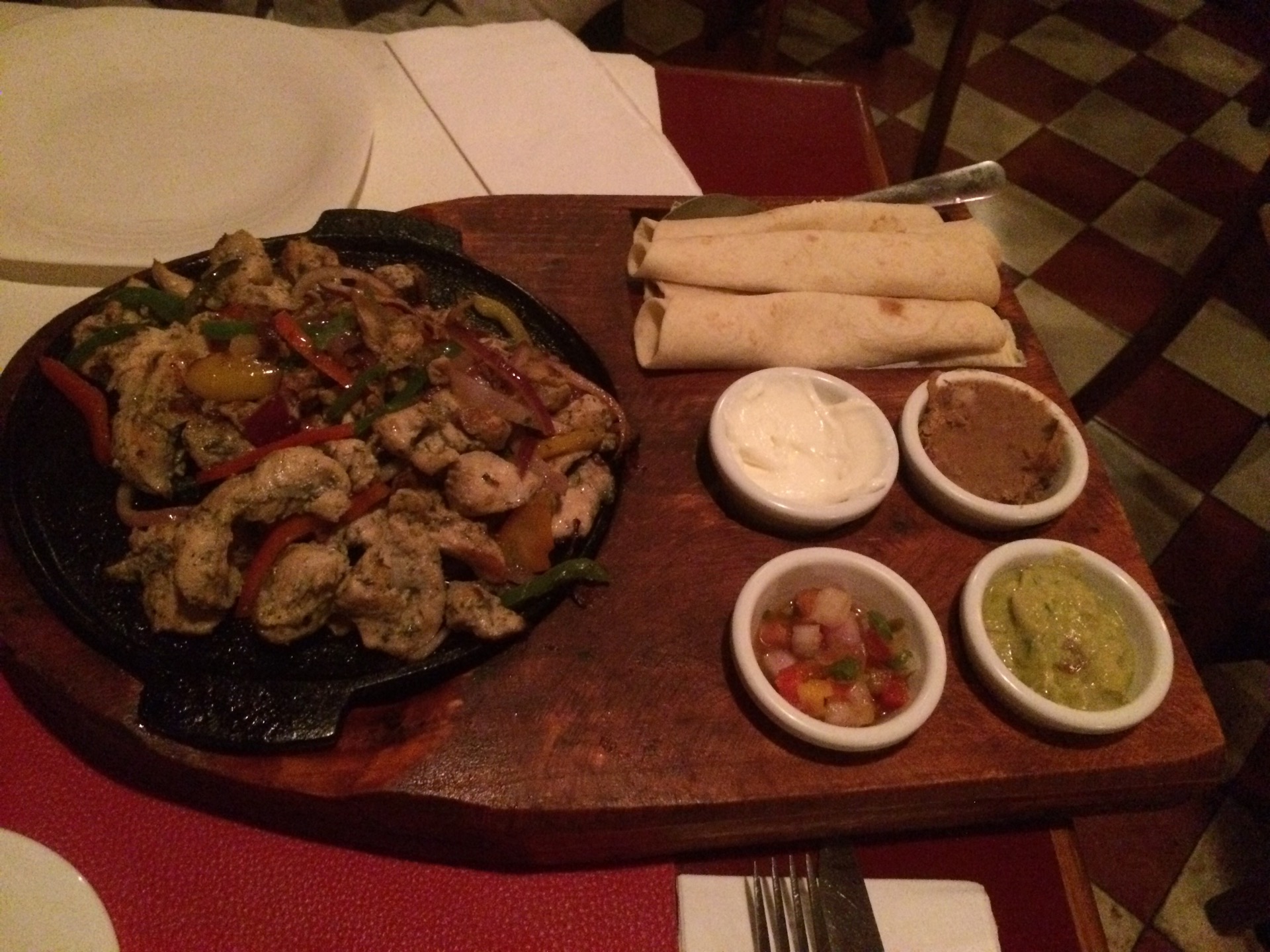 2023Mr. Brad美食餐厅,Las fajitas riquisimas. Ped...【去哪儿攻略】