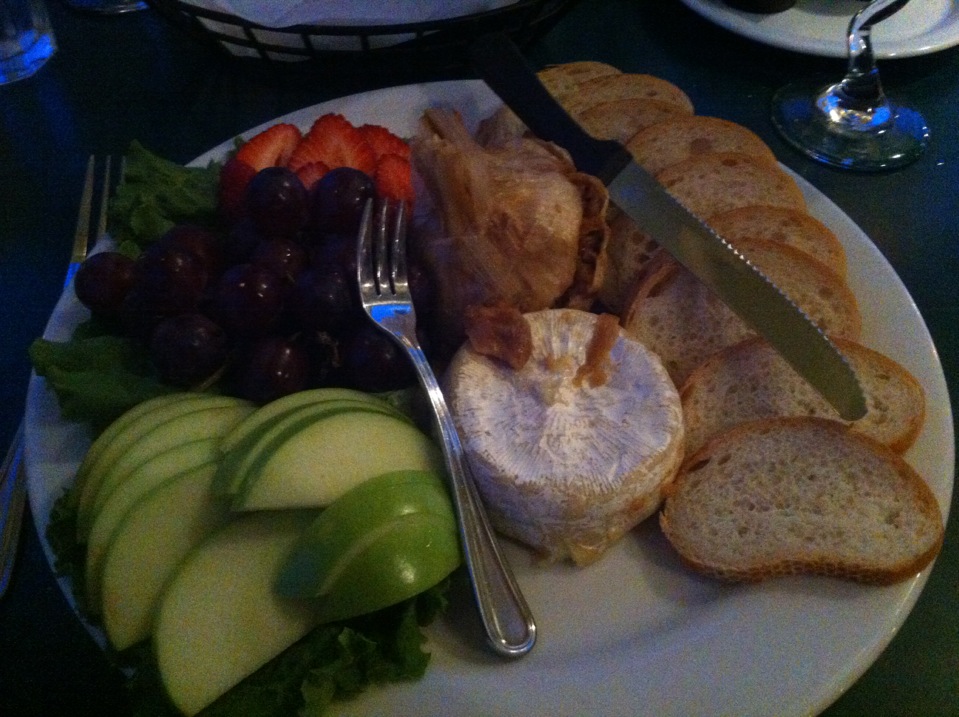 2025Ideal Bar & Grill美食餐厅,Super quick service - meals... 【去哪儿攻略】