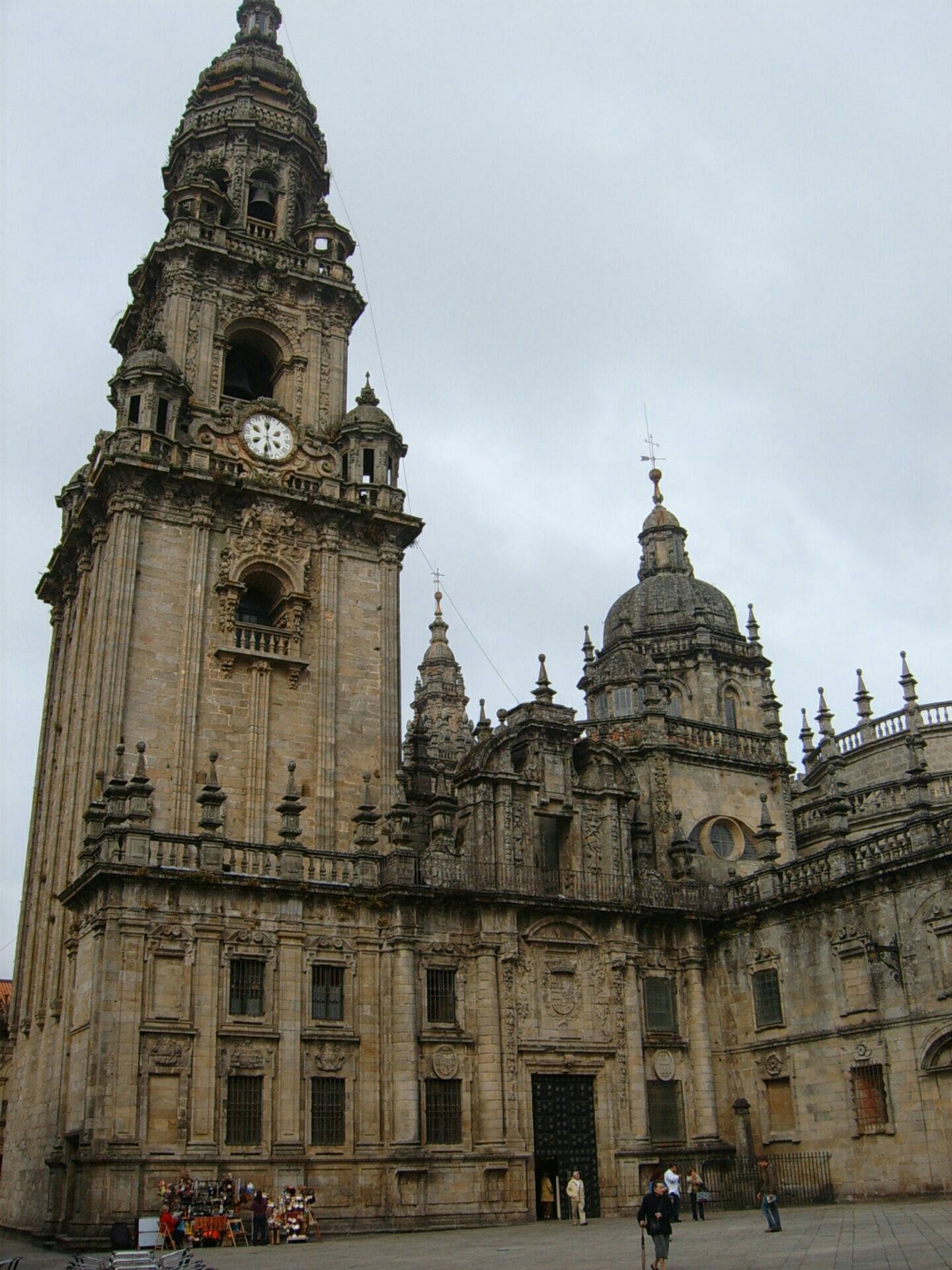 圣地亚哥德孔波斯特拉使徒大教堂攻略,圣地亚哥德孔波斯特拉使徒大教堂门票/游玩攻略/地址/图片/门票价格【携程攻略】