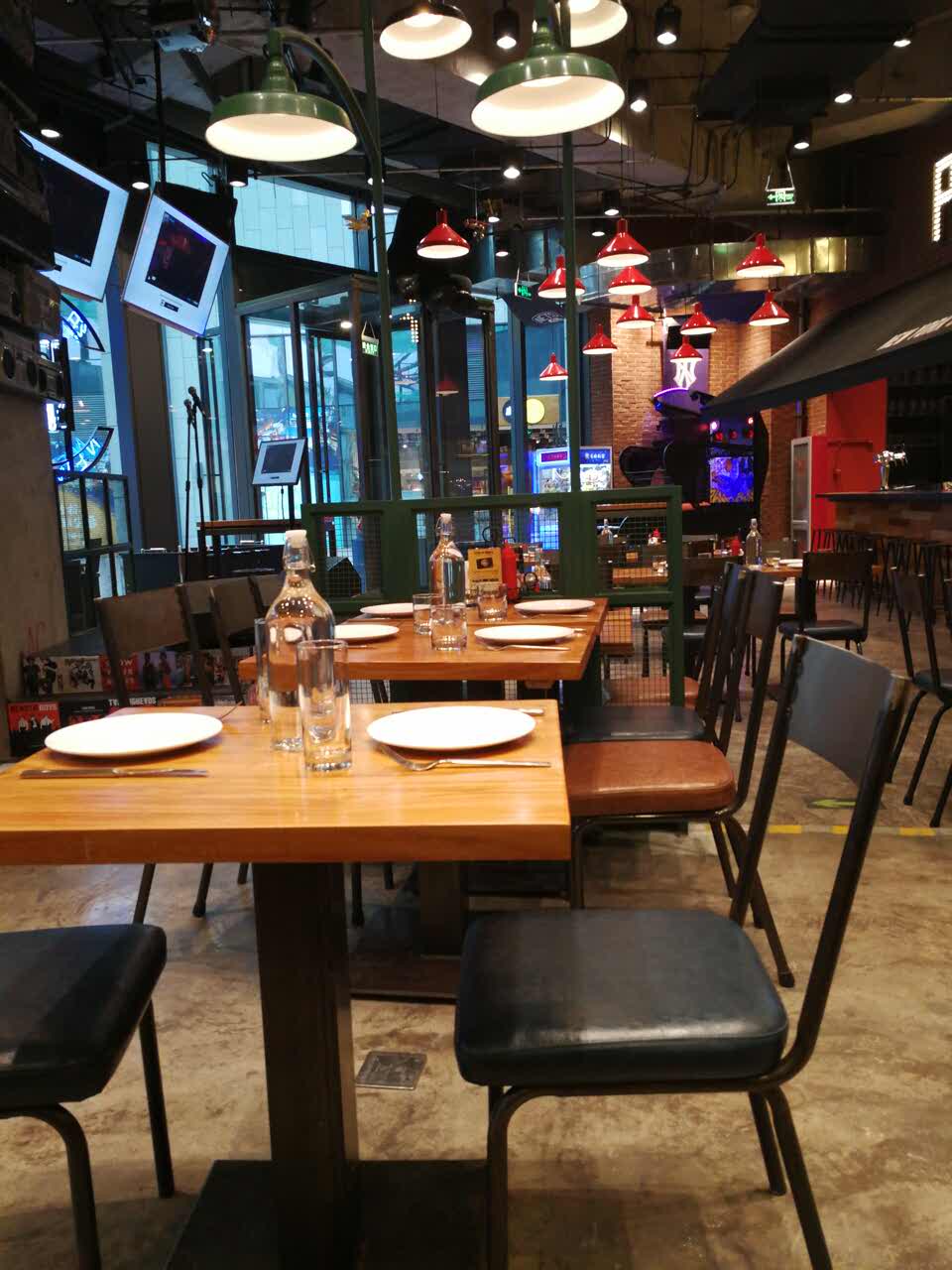 2022火鬼比萨 Pyro pizza(五棵松华熙LIVE店)美食餐厅,来五棵松玩，孩子很喜欢，餐... 【去哪儿攻略】