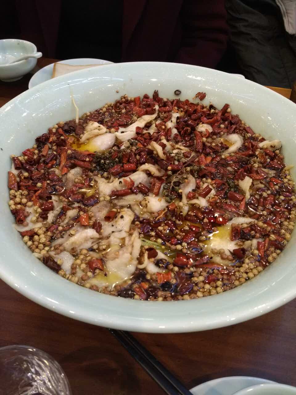 2025川腾府沸腾鱼美食餐厅,店堂内布置的简洁，幽雅，菜... 【去哪儿攻略】