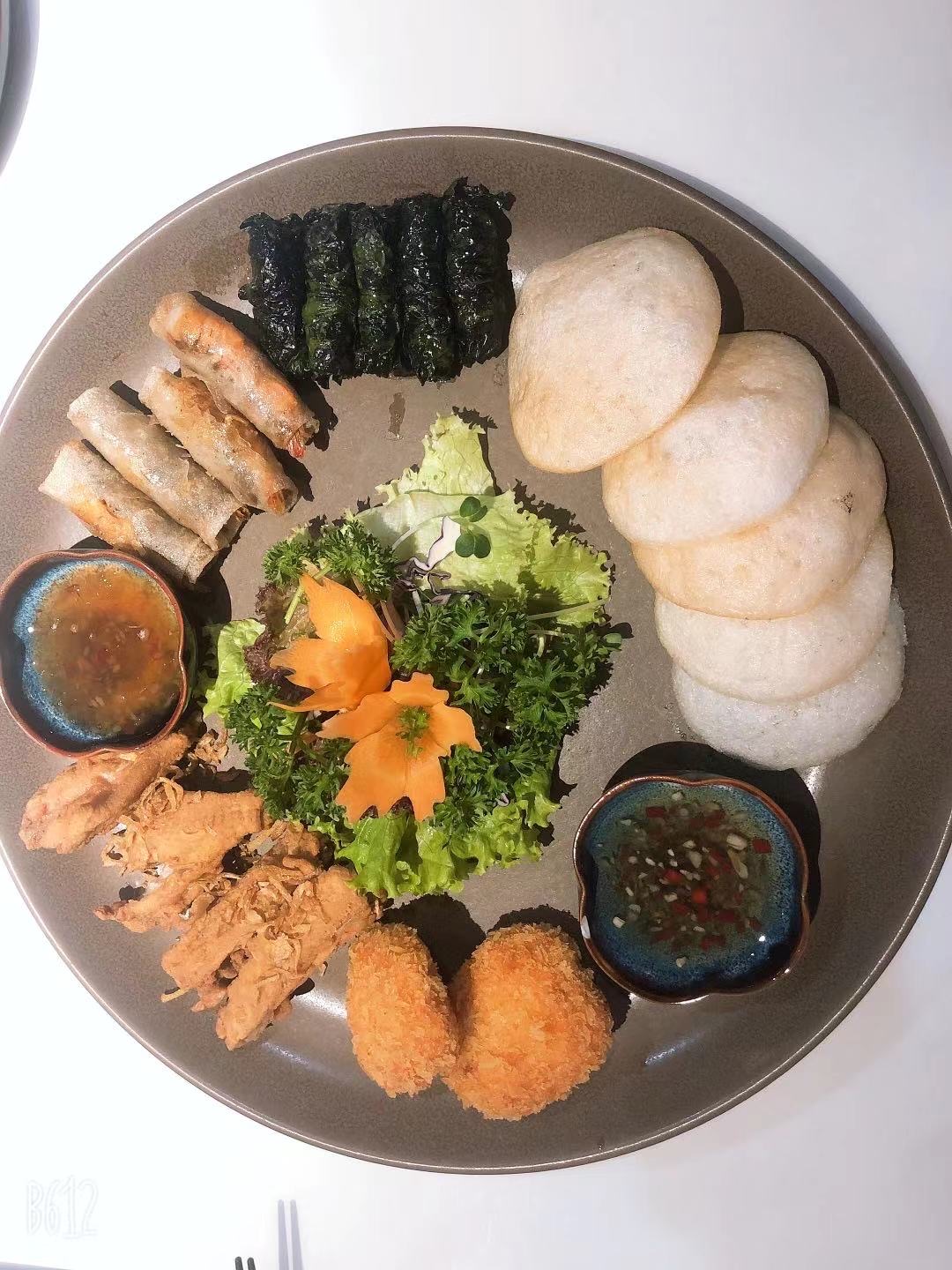 2023Miss Ruan美食餐厅,...盘，虾卷脆脆香香的，牛肉...【去哪儿攻略】