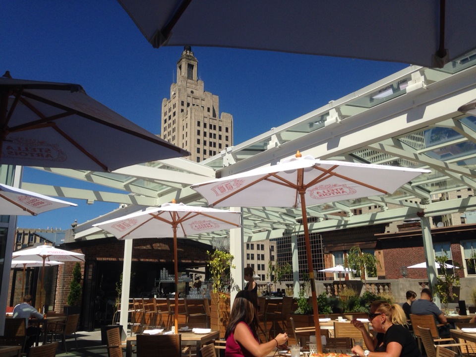 2024Rooftop at the Providence G美食餐厅,Getting little lunch w/B- g... 【去哪儿攻略】