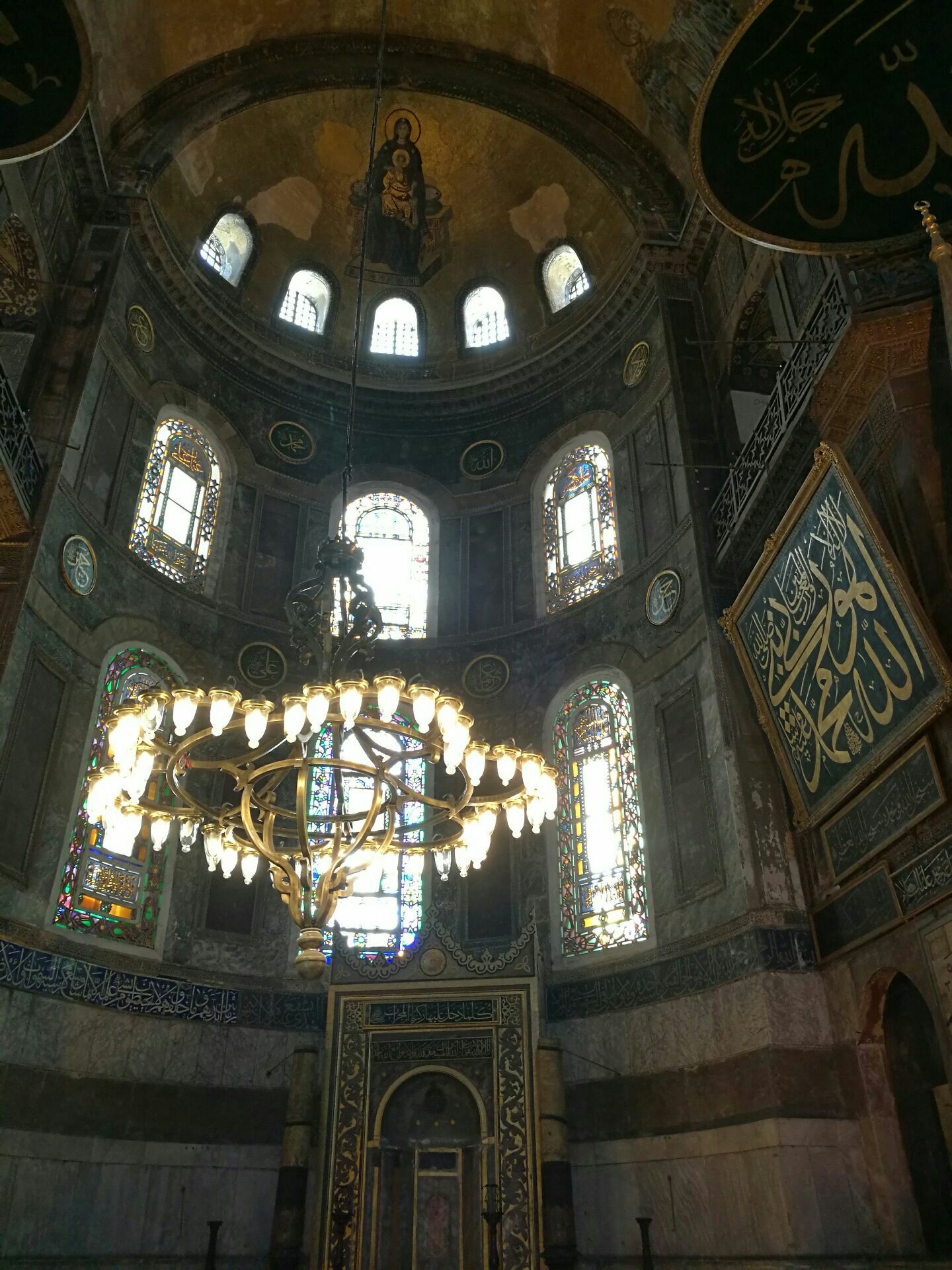 伊斯坦布尔圣索菲亚大教堂攻略,伊斯坦布尔圣索菲亚大教堂门票/游玩攻略/地址/图片/门票价格【携程攻略】