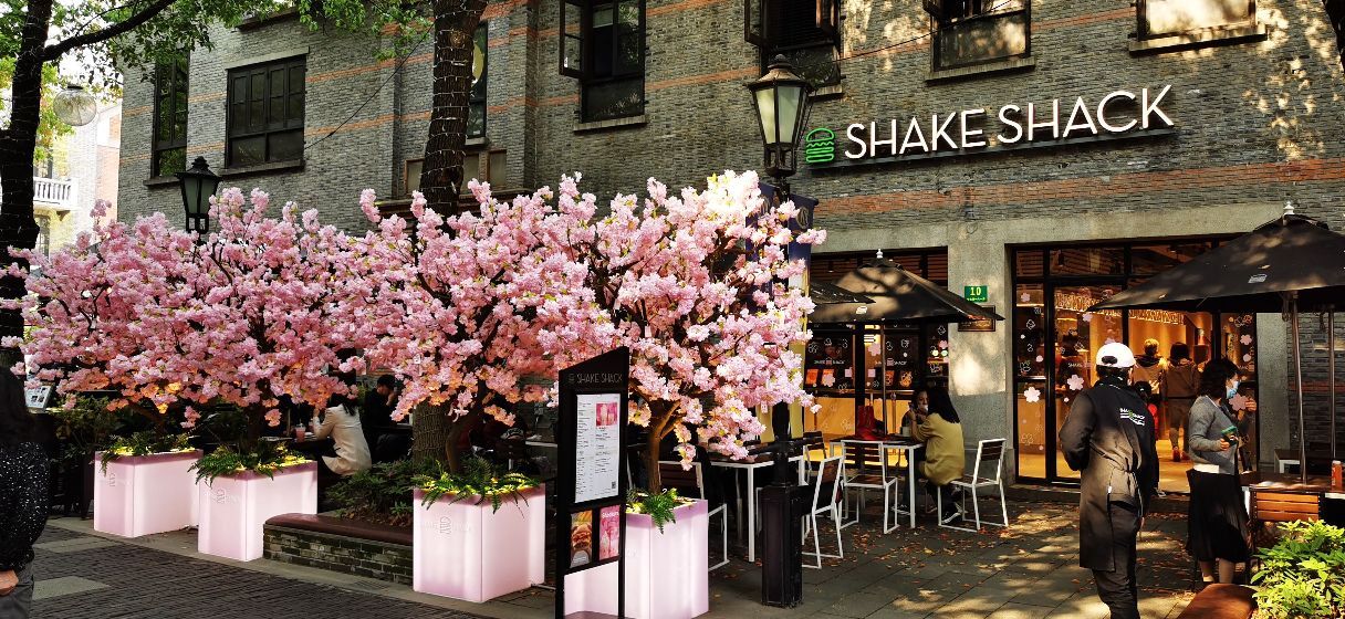 上海Shake Shack(上海新天地店)攻略,Shake Shack(上海新天地店)特色菜推荐/菜单/人均消费/电话/地址/菜系/点评/营业 ...