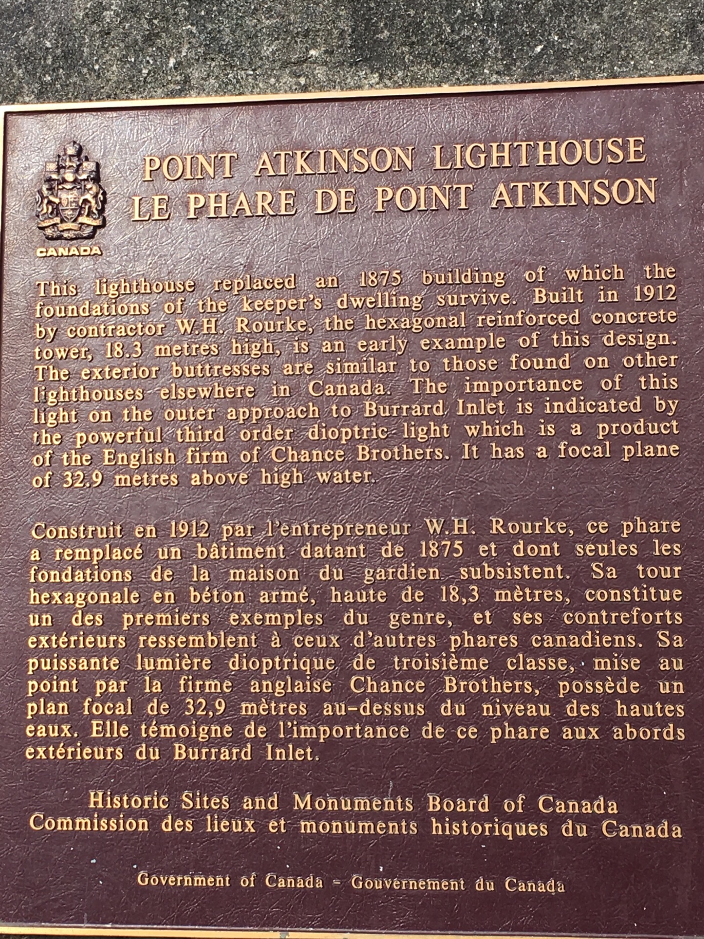 2025Point Atkinson Lighthouse游玩攻略,...int”的标志，远眺Point A...【去哪儿攻略】