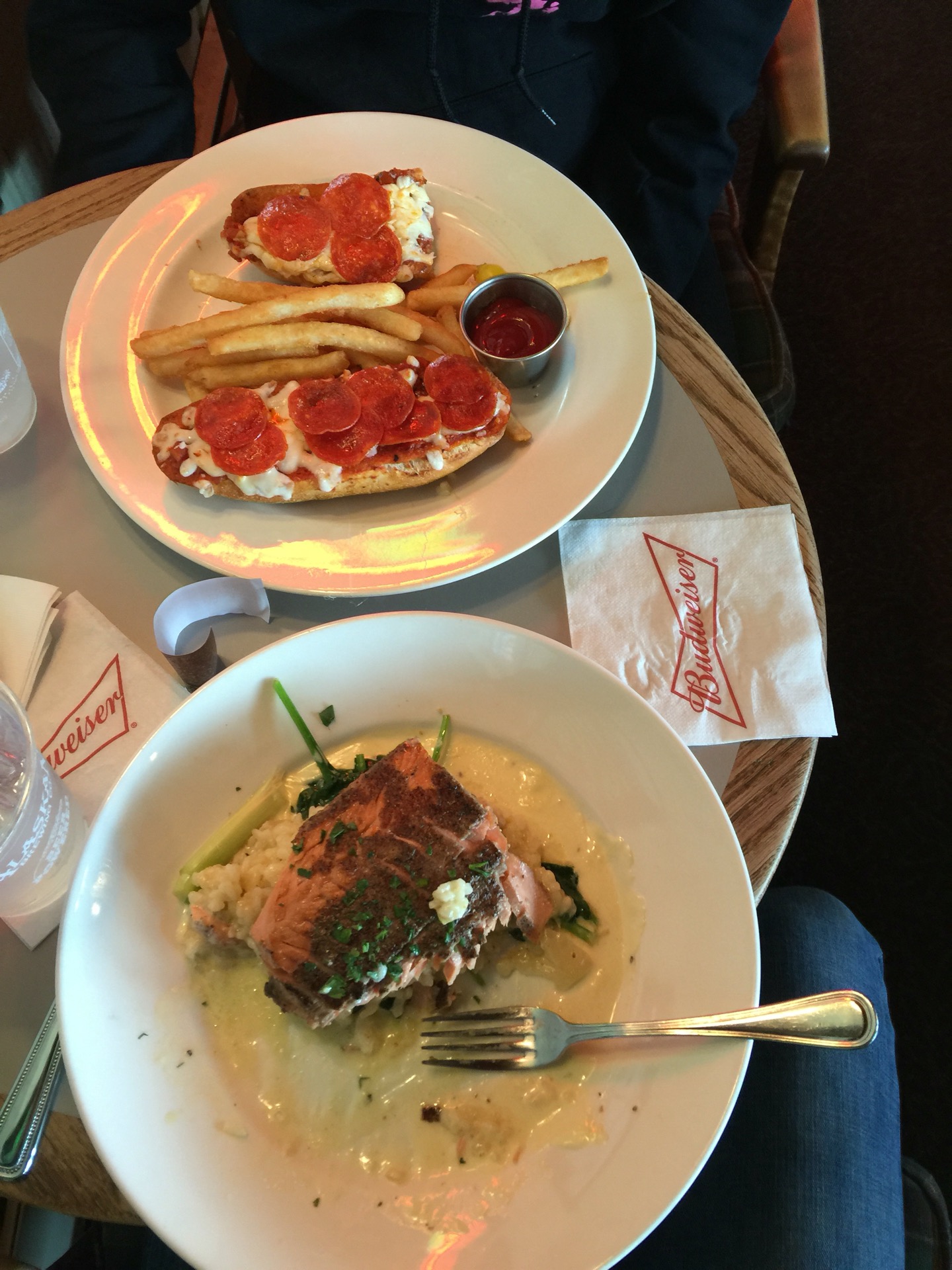 2024Roma Italian Kitchen美食餐厅,The salmon here is awesome! 【去哪儿攻略】