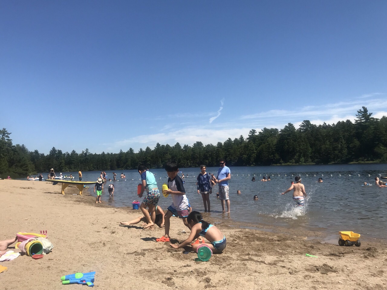 2024Mispec Beach游玩攻略,很多人晒日光浴。可以BBQ。不... 【去哪儿攻略】