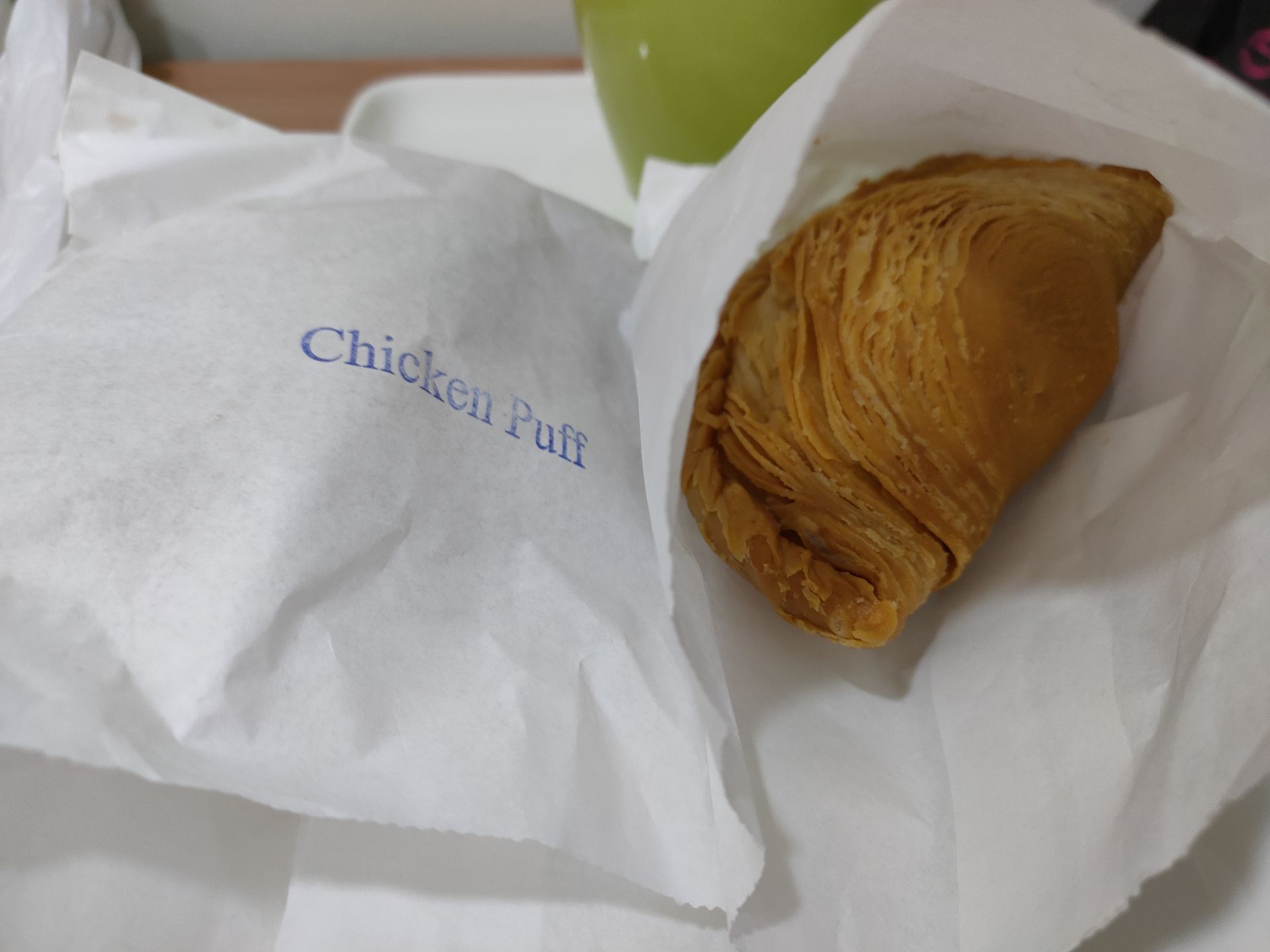 2023Homi Chicken Curry Puff美食餐厅,咖哩派是马来西亚非常普遍的...【去哪儿攻略】